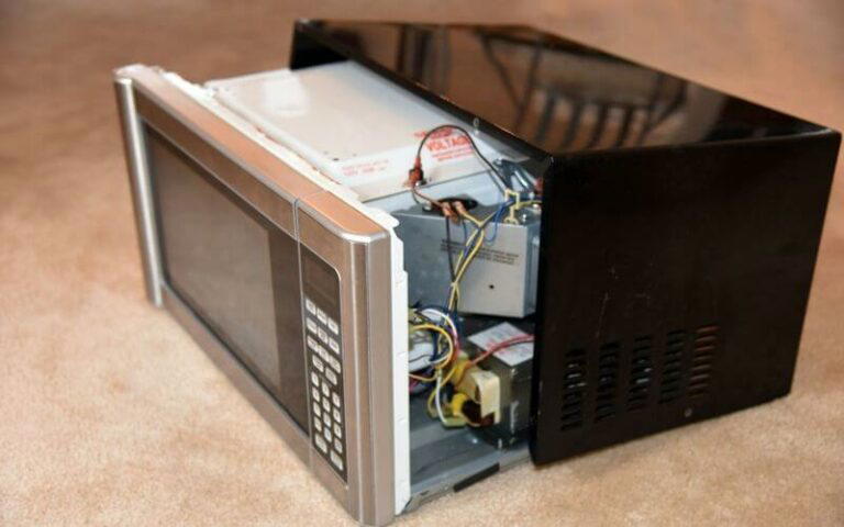 How To Dispose Of A Microwave: 8 Methods+Checklist • BoatBasinCafe