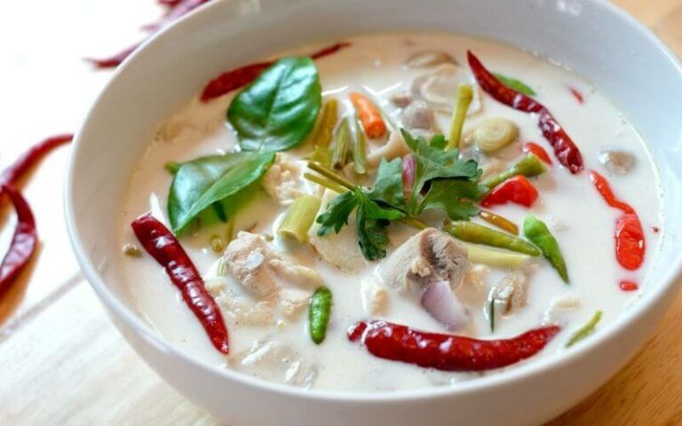 The Ultimate Guide To Freezing Coconut Milk: Steps And Tips