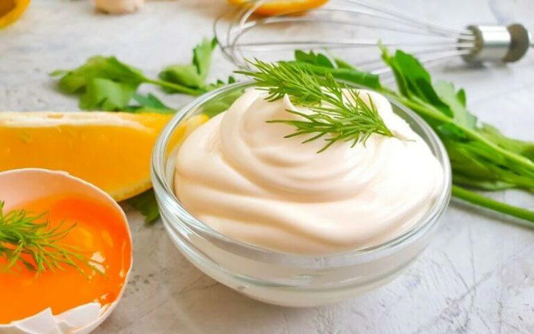 Is Your Mayo Safe? Don't Risk It! 5 Ways To Tell If Mayo Is Bad
