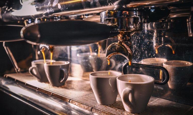 The Truth About Espresso Shots In A Venti-Sized Latte • BoatBasinCafe