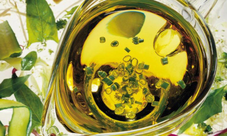 Exploring Coconut Oil Alternatives: Substitutes For Various Cooking ...
