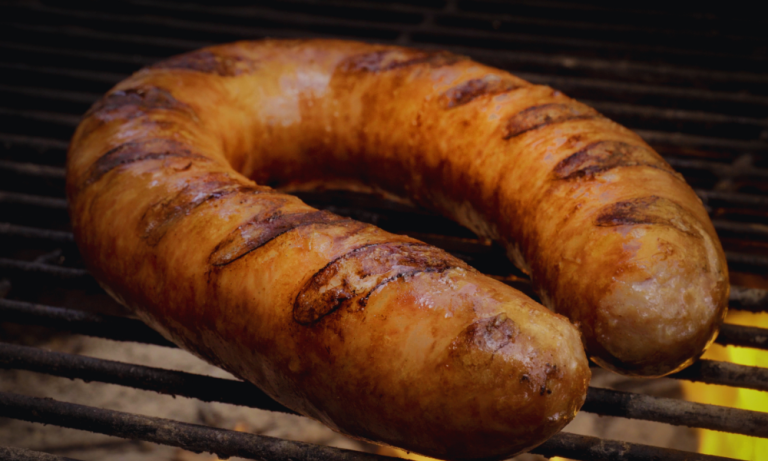 Polish Dogs Vs Hot Dogs: Flavorful Comparison Guide