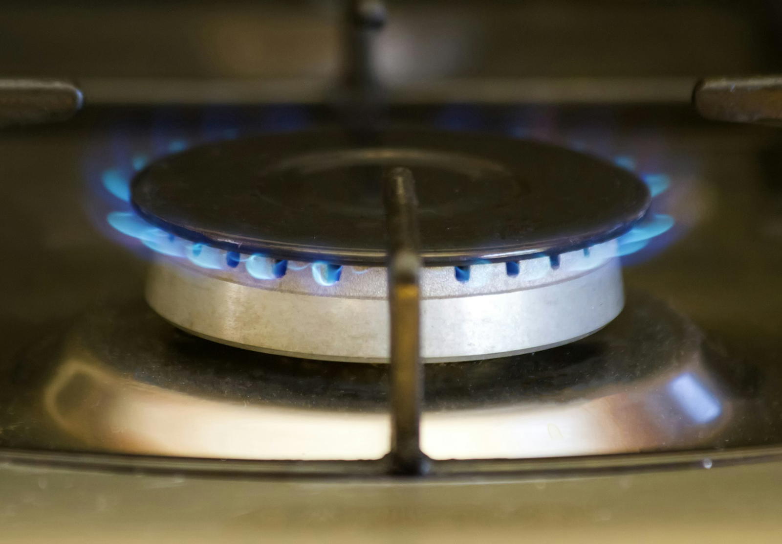 Propane Problems? How To Spot A Bad Regulator & DIY Fixes (When Safe ...
