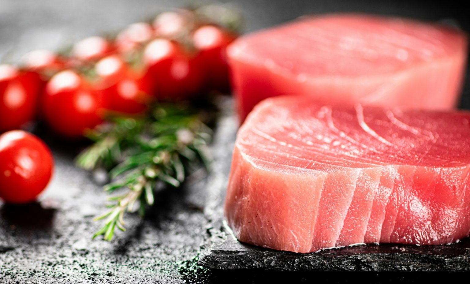 Raw, Leftover, Canned Tuna: Your Fridge Shelf Life Guide